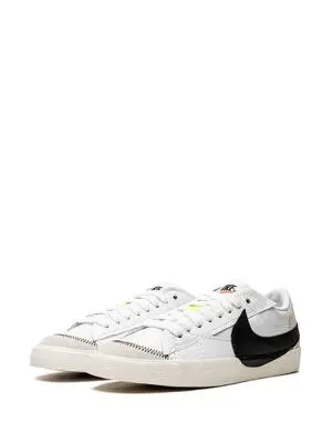 Nike Blazer Low '77 Jumbo Sneakers - White