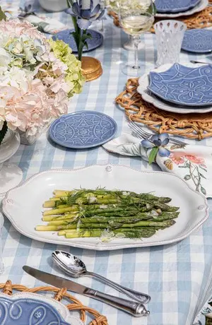 JULISKA Berry & Thread Scalloped Platter - Whitewash