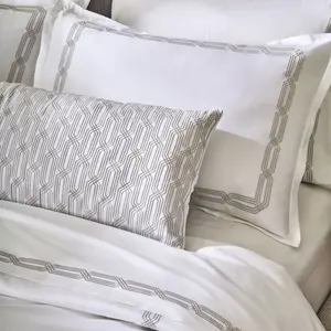 HUDSON PARK COLLECTION Italian Tivoli Embroidered King Pillowcase Exclusive - White/silver