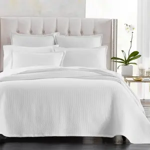 HUDSON PARK COLLECTION Signature Pebbled Matelasse Coverlet, King Exclusive - Cloud