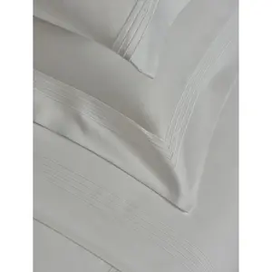 Frette Cruise Standard Sham Exclusive - White/white