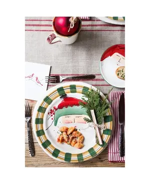 VIETRI Old St. Nick Green Hat 4-piece Dinnerware Place Setting