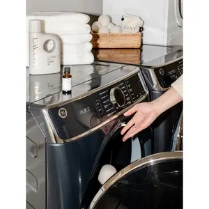 L'AVANT COLLECTIVE Fresh Linen Laundry Oil
