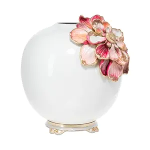 JAY STRONGWATER Magnolia Vase - White Multi