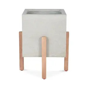 SAFAVIEH Borsla Planter - Light Gray