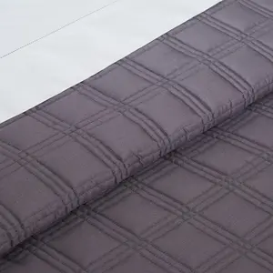 HOME TREASURES Block Coverlet, Queen