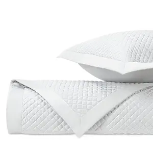 HOME TREASURES Diamond Quilted Coverlet, Queen - White