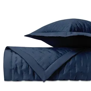 HOME TREASURES Fil Coupe Quilted Coverlet, Queen Navy