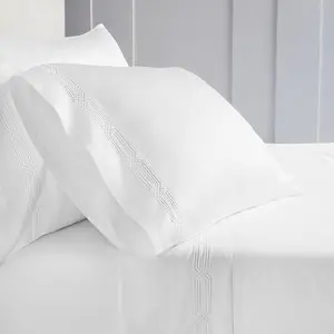 HUDSON PARK COLLECTION Italian Tivoli Fitted Sheet, Queen Exclusive