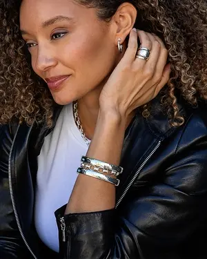 CAPUCINE DE WULF Cleopatra Hammered Link Bracelet - Silver