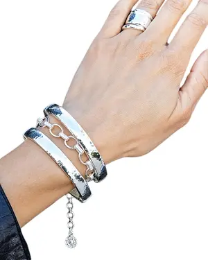 CAPUCINE DE WULF Cleopatra Hammered Link Bracelet - Silver