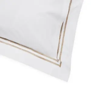 Frette Classic Euro Sham - White/khaki