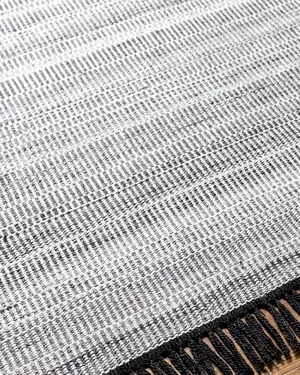 SURYA Lily Lyi-2303 Area Rug, 2' X 3