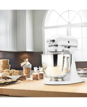KITCHENAID Artisan 5-quart Stand Mixer - White