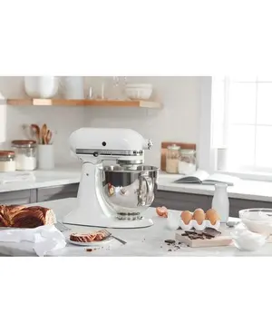 KITCHENAID Artisan 5-quart Stand Mixer - White