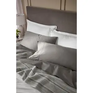 BOLL & BRANCH Percale Hemmed Pillowcase Set, Standard - Stone