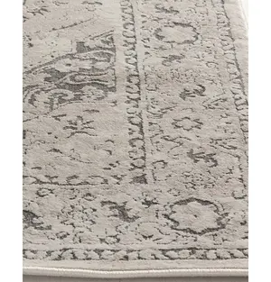 MINK HOME Kenneth Mink Largo Heriz Area Rug, 5'3 X 7'7