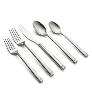 CAMBRIDGE Silversmiths Emmy Mirror 20 Piece Flatware Set, Service For 4