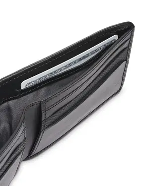 Tumi Slim Single Billfold Wallet