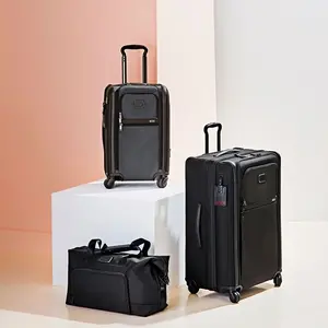 Tumi Alpha 3 Short Trip Expandable 4-wheel Packing Case - Black