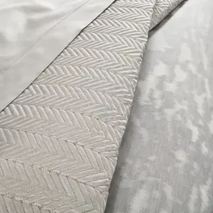 MATOUK Schumacher Serengeti Duvet Cover, Queen