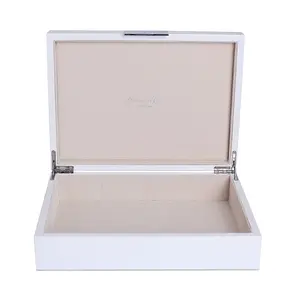 ADDISON ROSS High Gloss Lacquer Box With Silver Large - White