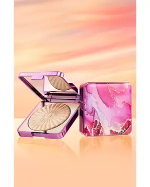 CHANTECAILLE Cosmos Collection Highlighter