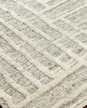 SURYA Manisa Mns-2304 Area Rug, 2' X 3