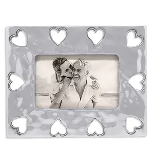 MARIPOSA Open Heart Border Frame, 4 X 6