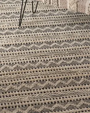 LR HOME Spectre Blaire Area Rug, 7'9 X 9'9