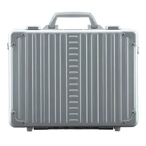 ALEON 15" Aluminum Business Attache Case - Silver