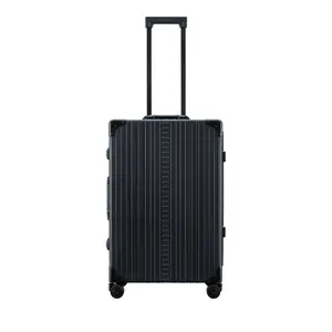 ALEON 26-inch Traveler Aluminum Spinner Suitcase - Black