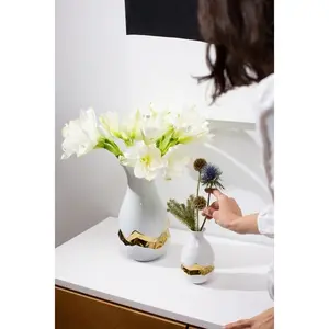 TALIANNA Oro Bud Vase