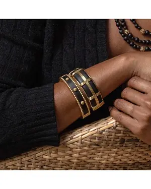 CAPUCINE DE WULF Berry Bangle Bracelet