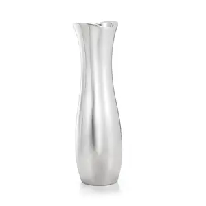NAMBE 13 Stryker Vase - Silver
