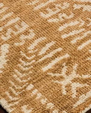 SURYA Mandela Area Rug, 5' X 7'6