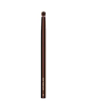 HOURGLASS No. 9 Domed Eyeshadow Brush - No Color