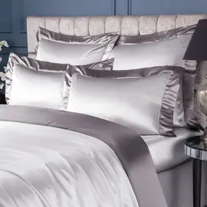 TOGAS House Of Textiles Elite Silk Standard Sham - Silver