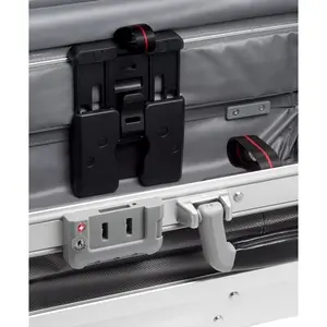 Tumi 19 Degree Aluminum International Expandable Carry-on - Silver