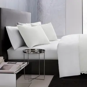 Vera Wang Waffle Pique Comforter Set, Queen - White