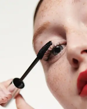 CLINIQUE High Impact Zero Gravity Mascara
