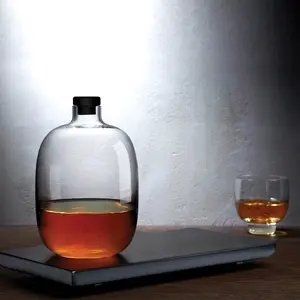 NUDE GLASS Malt Whisky Bottle & Tray Set