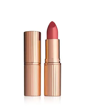 Charlotte Tilbury K. I.s. S.i. N.g Fallen From The Lipstick Tree Coral Kiss