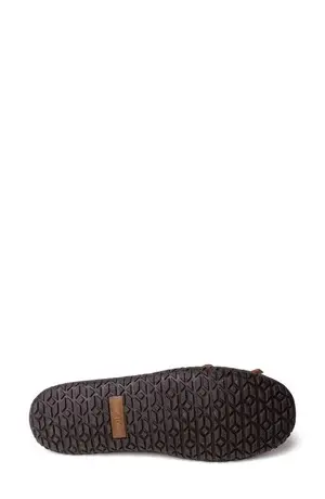 Minnetonka Kilty Tread Slipper - Brown