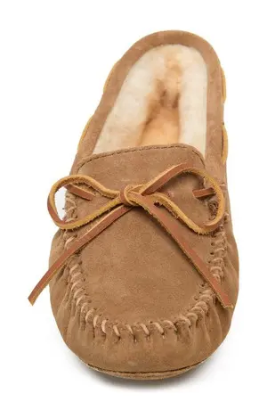 Minnetonka Genuine Shearling Softsole Slipper
