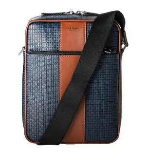 SERAPIAN North South Messenger Bag