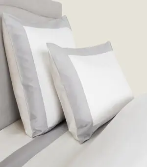Frette Bold Square Pillowcase - Grey