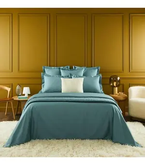 YVES DELORME Triomphe Super King Bedspread