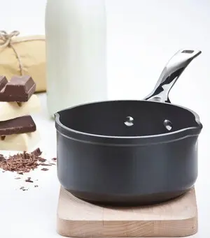LE CREUSET Toughened Non-stick Milk Pan