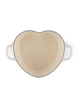 LE CREUSET Cast Iron Heart Casserole Dish